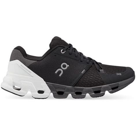 9 Best Running Shoes For Flat Feet Plus Advice From Top Podiatrists
