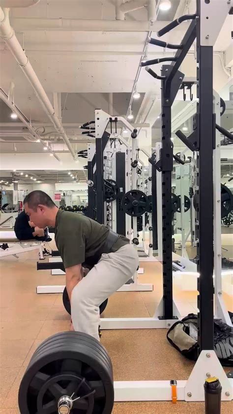 근력학교 박대표 박윤하 몸만 아니고 마음도 강해질 수 있는 근력학교 낙성대점 몸은 이미 강하기 때문이었다 저것도 23년 기록임 지금은 더 쎄지심