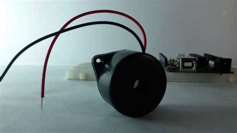 Getting Started With Arduino 3 Zumbador