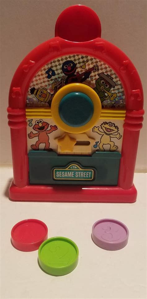 1994 Tyco Sesame Street Characters Jukebox Musical Toy 3 Coins Works