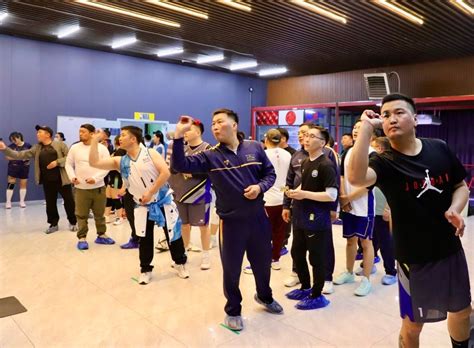 Автотээврийн “АВТОТЭЭВЭР 100” ШИЛЖИН ЯВАХ ЦОМЫН ТЭМЦЭЭН ЭХЭЛЛЭЭ Монгол улсад Автотээврийн