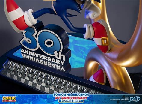 Køb Sonic The Hedgehog Statuette Figur 30th Anniversary Fra First 4