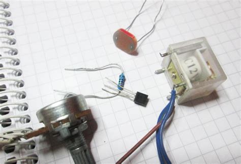 Cara Kerja Rangkaian Sensor Cahaya Berikut Fungsi And Komponennya Sonde Id