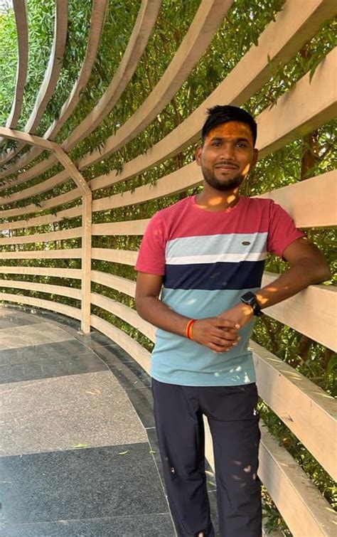 Aditya Kumar Gond Adityagond • Instagram Photos And Videos