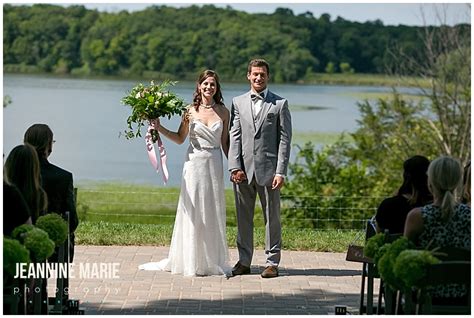 Gale Woods Farm Eco Friendly Wedding Minnesota Wedding Photographer