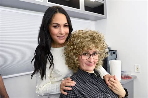 Nickalive The Bella Twins To Fool The School In New Episode Of The Substitute Premiering