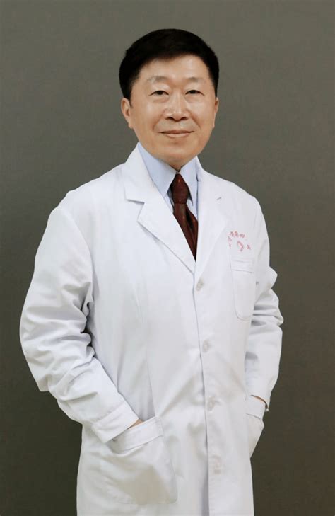 【名医在基层·一日一专家】淄博市第四人民医院颈肩腰腿疼科：王毅治疗