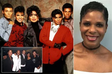 Lorraine Pearson News Views Pictures Video The Mirror