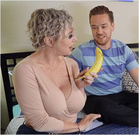 All Sex K S Fj Dee Williams This Milf Needs No Protection Phun Org Forum