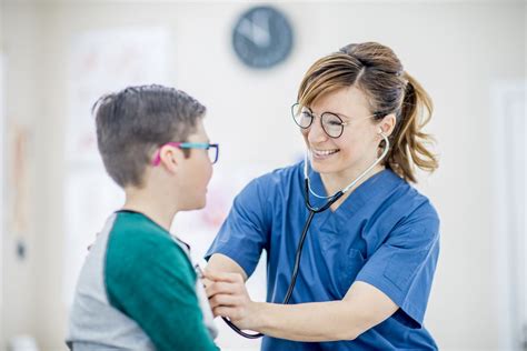 Puberteti I Parakohshëm Dhe Ushqyerja Ekspertët Ngrenë Alarmin Telegrafi Telegrafi