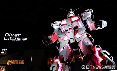 直擊東京台場「獨角獸鋼彈」夜間表演 Ettoday旅遊雲 Ettoday新聞雲