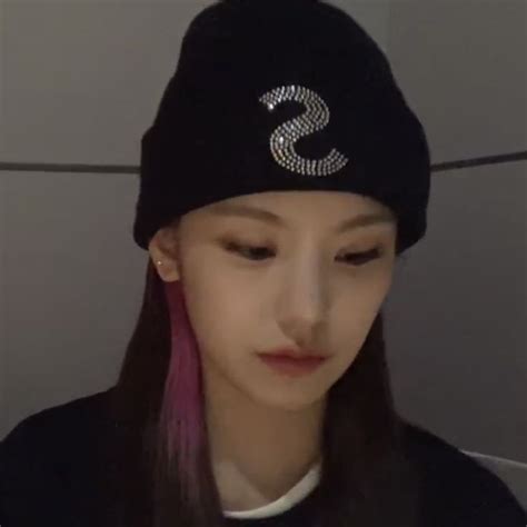 Itzy Yeji Icon