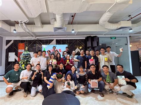 Nexle Corporation On Linkedin 🎄 𝐂𝐡𝐫𝐢𝐬𝐭𝐦𝐚𝐬 𝐏𝐚𝐫𝐭𝐲 And 𝐇𝐚𝐩𝐩𝐲 𝐇𝐨𝐮𝐫 𝐚𝐭 𝐍𝐞𝐱𝐥𝐞 🎄