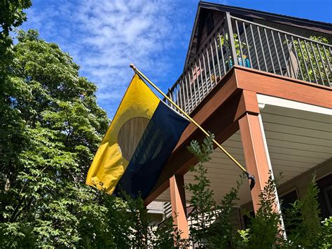 Renewed Push To Adopt Peoples Flag As Official Flag Of Milwaukee Wpr