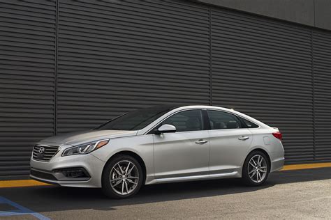 2015 Hyundai Sonata Review Ratings Specs Prices And Photos The