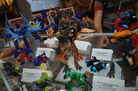 Botcon 2014 Hasbro Transformers Figure Display Photos Part 2 Transformers News Tfw2005