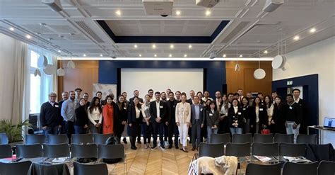 Ai Digitalinnovation Datascience Hipariscenter