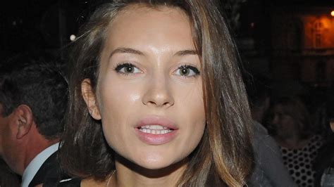 Никол Станкулова роди Новини бг