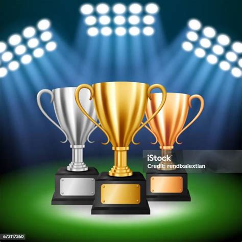 조명된 스포트 라이트 벡터 일러스트 레이 션과 3 트로피와 함께 사용자 지정 챔피언십 1위에 대한 스톡 벡터 아트 및 기타