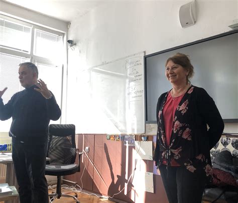 Нетрадиционен урок по литература в 5 в клас ОУ Петко Рачев Славейков гр Велико Търново