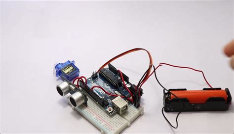 Toll Tax System Using Arduino Ultrasonic Sensor With Servo Motor