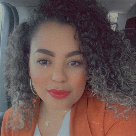 Alisha Simpson Senior Banker Wellby Financial Linkedin