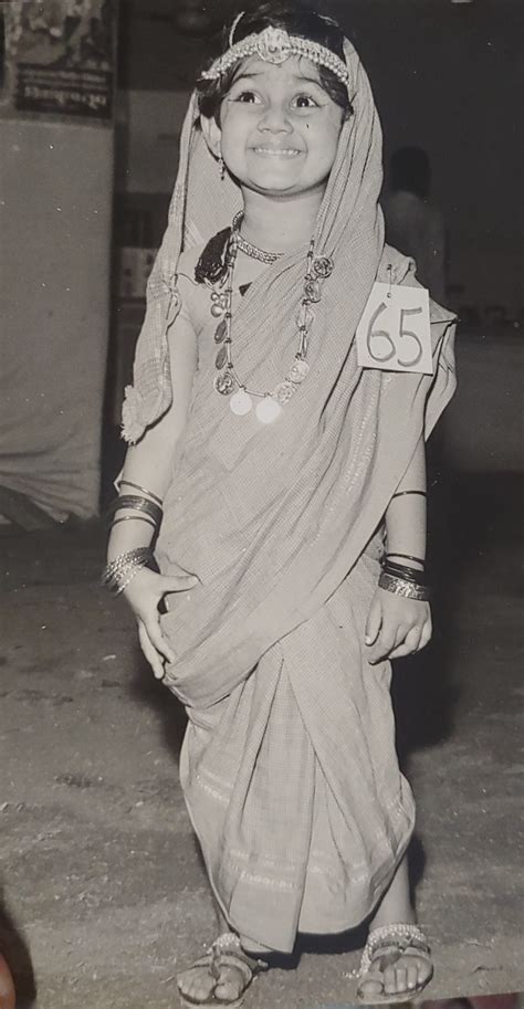 Acting And Posing Mridu Memorial