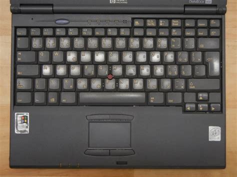 Hewllet Packard Omnibook 900 Clous