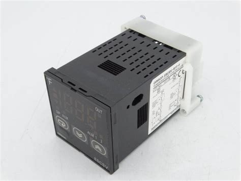 Omron E5csv R1t F Ac100 240 Temperature Controller