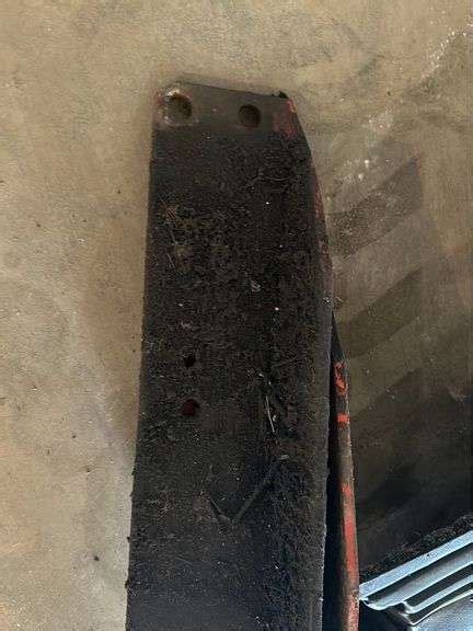 Pair Of Case Side Brackets Aumann Auctions Inc