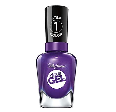 16 Trendy Fall Nail Colors To Dip Into This Season Darcy