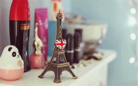 Mood The Eiffel Tower Heart UK Flag Wallpaper 2560x1600 28169