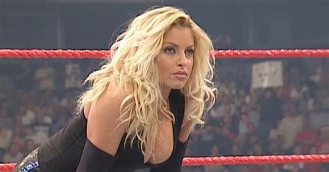 Womens Pro Wrestling Wwe Legend Trish Stratus