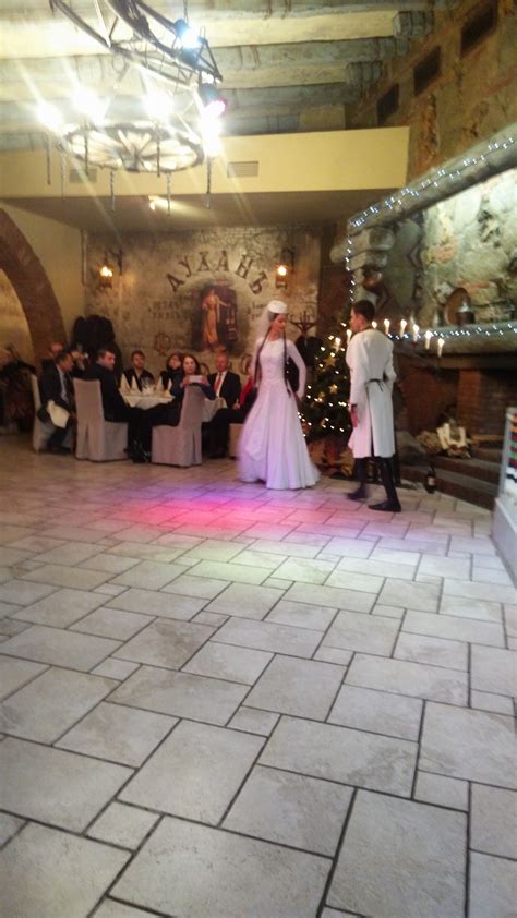 Restaurant Restaurant Faetoni • რესტორანი ფაეტონი