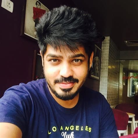 vignesh karthick youtube