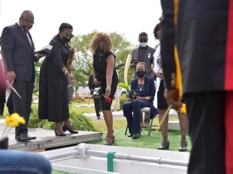 Toots Hibbert Laid To Rest In National Heroes Park Clinton Lindsay