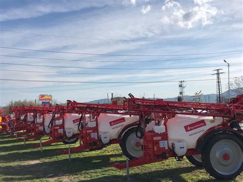 Agro Bg селскостопанският Нишин и Осорно вегетационни хербициди от Суммит Агро за успешна