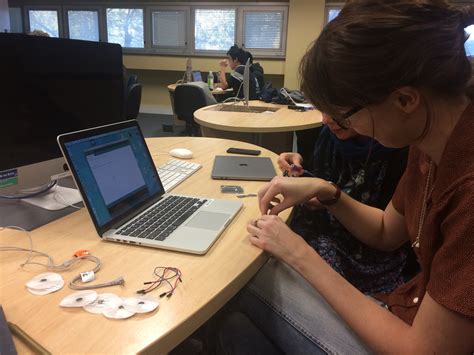 Arduino And Bioelectrical Signals Ieee Victorian Section