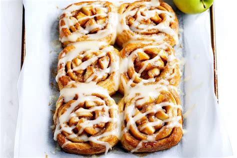 Apple Pie Cinnamon Rolls Insanely Good