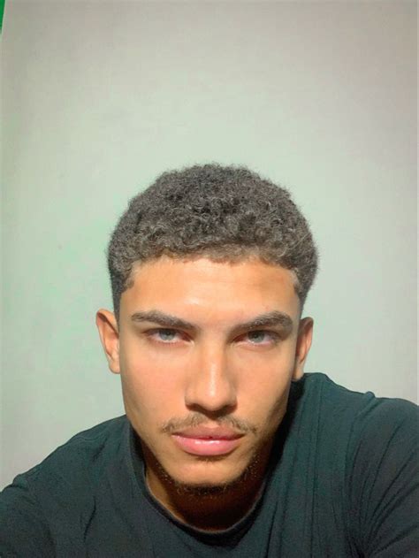 Pin De Dg Em Myface Em 2024 Moda Masculina Adolescente Cabelo