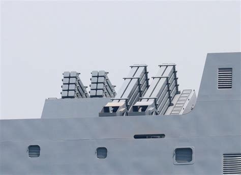 海軍兩棲船塢運輸艦「玉山艦」明交艦 施工爆爭議？ 軍事 要聞 聯合新聞網