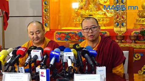 Гандантэгчинлэн Гэм буруутай нь шүүхээр тогтоогдоогүй байхад ламхай нарын эрхэнд халдаж гүжирдлээ