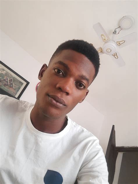 Daniel Olowoniyi Medium