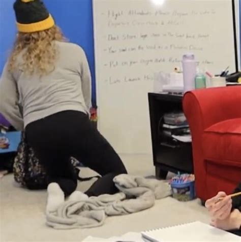 Elaina In The New Bts R Elainakeyeshot