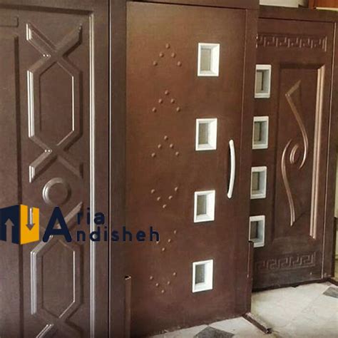 انواع درب‌های لولایی قیمت انواع ریل آسانسور قطعات آسانسور قیمت