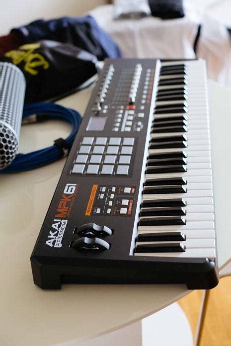 Akai Professional Mpk61 Usb Midi Keyboard