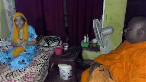 තාත්තා දාලා ගිහිල්ලා පුතා පාසල් යන ගමන් කුලී කරලා අම්මා රකිනවා මුස්ලිම් පවුලක් Youtube