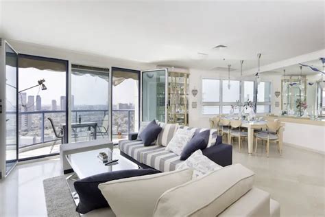 Skyline Waltz Tel Aviv Yafo Israel Plum Guide