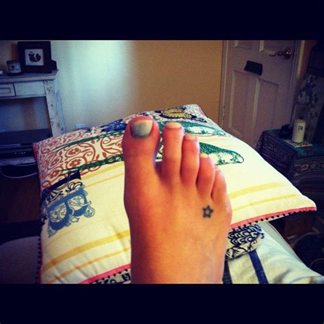 Sara Bareilless Feet