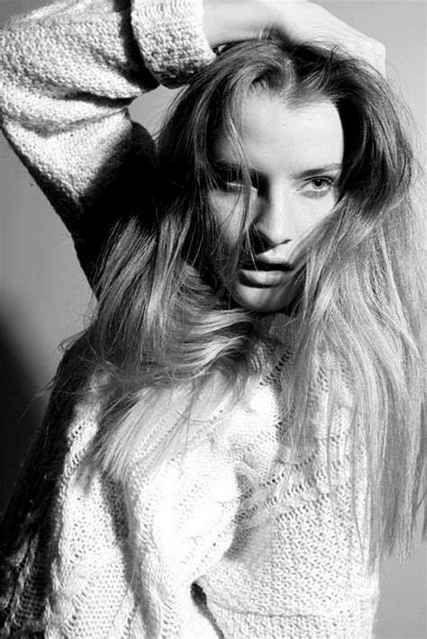 Anna T Quest Artists Models